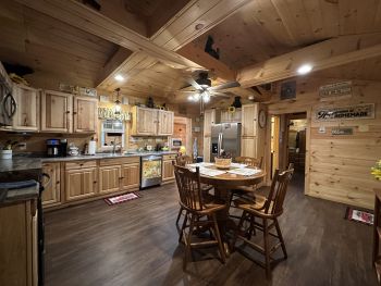 Golden Rule-Wilson Auction & Realty