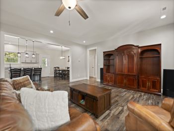 Golden Rule-Wilson Auction & Realty